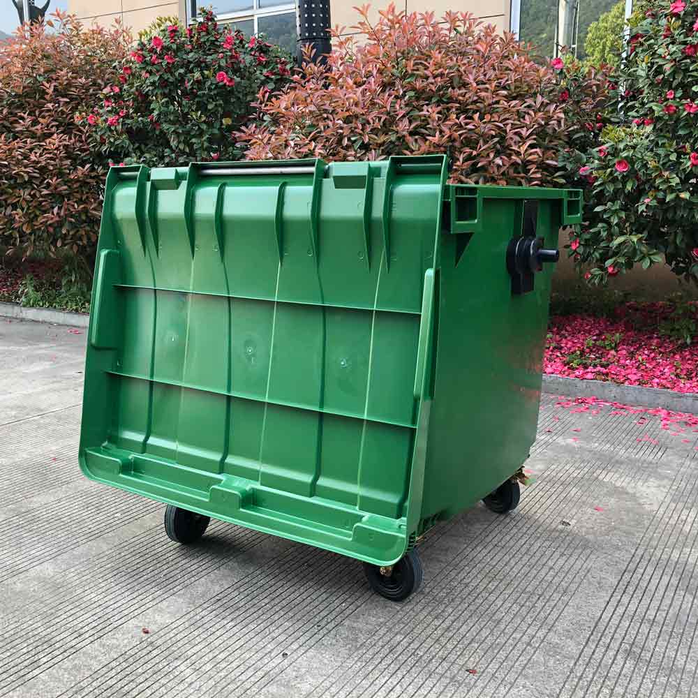 Big trash bin store